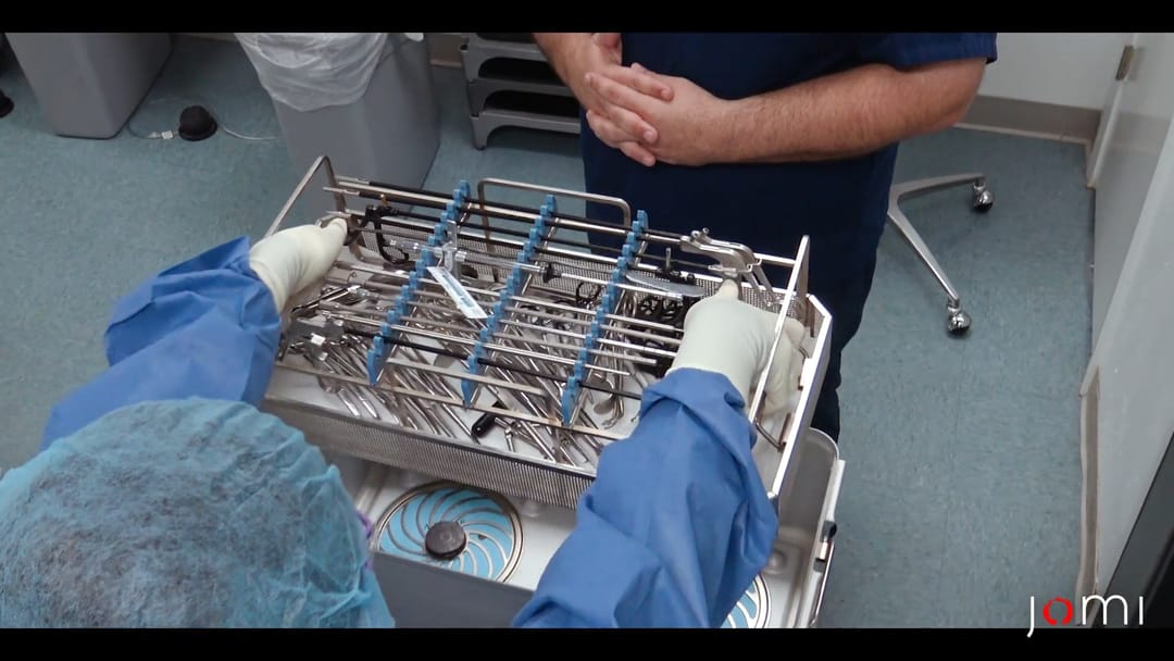 Opening Sterile Surgical Instrument Containers | JOMI